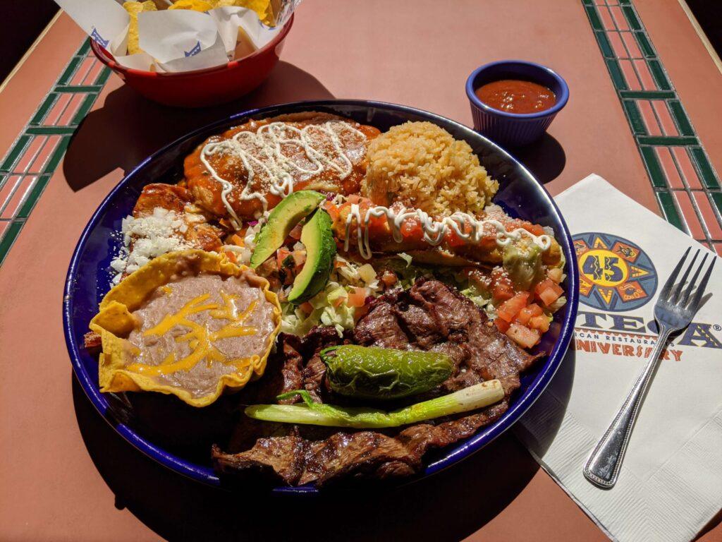 Plato Mexicano - Azteca Mexican Restaurants